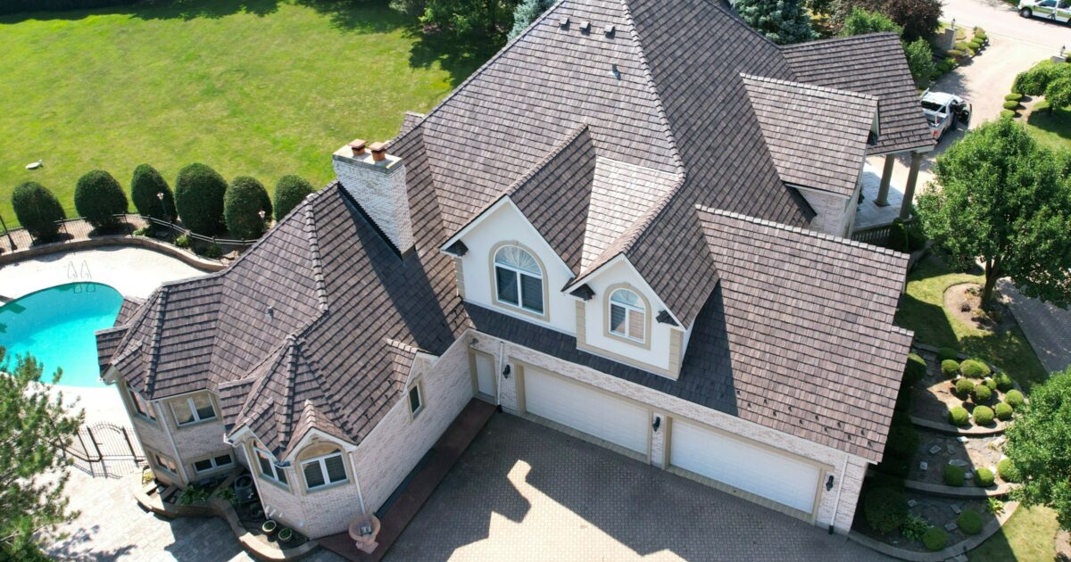 South Barrington Aspen Cedar Shake | Brava Roof Tile